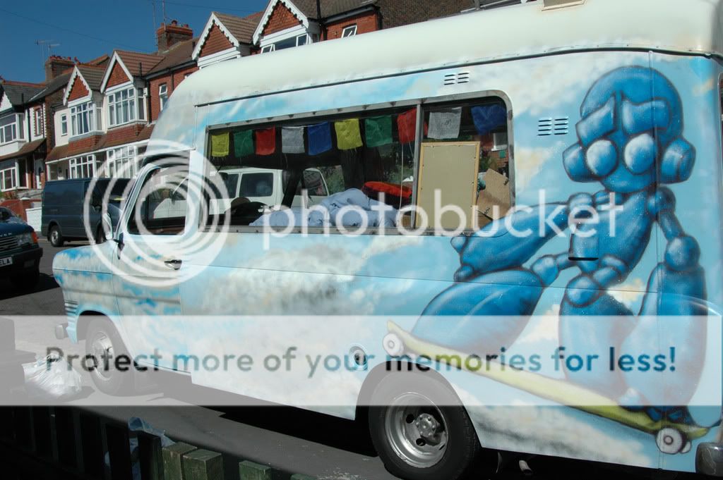 Ford Transit Forum • View topic - Mk1 Landliner graffiti paint job