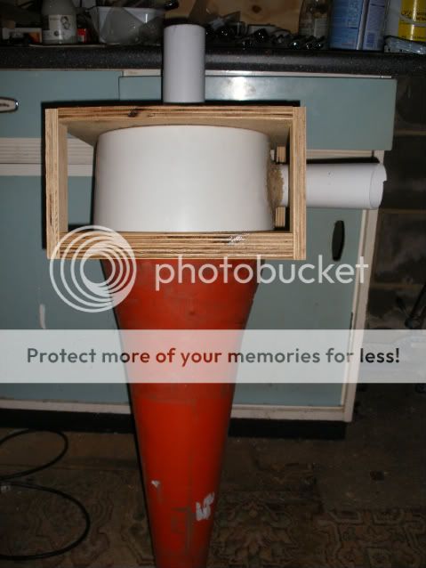 dual extractor design + cyclone install | UK Workshop