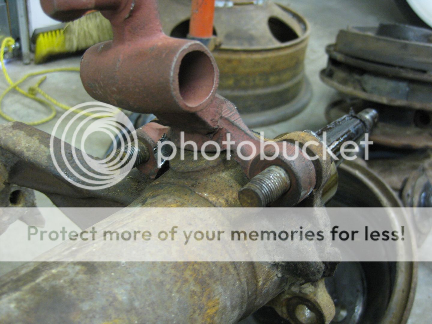 36 rear end in a model A chassis - The Ford Barn
