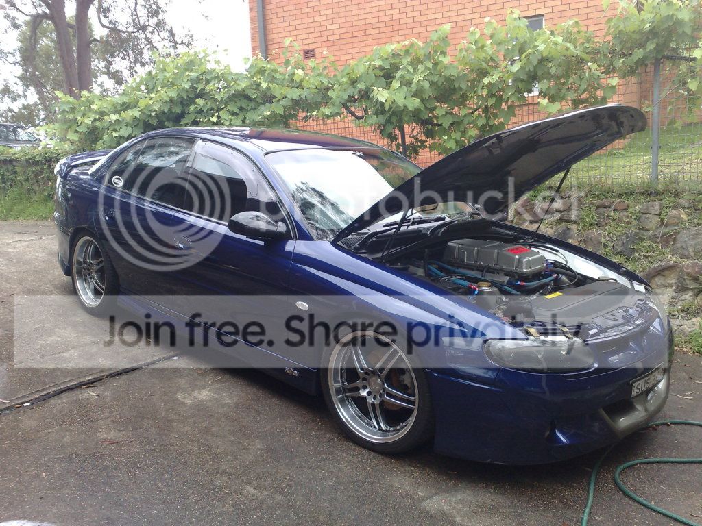 1998 VT Series 1 CLUBSPORT 6sp